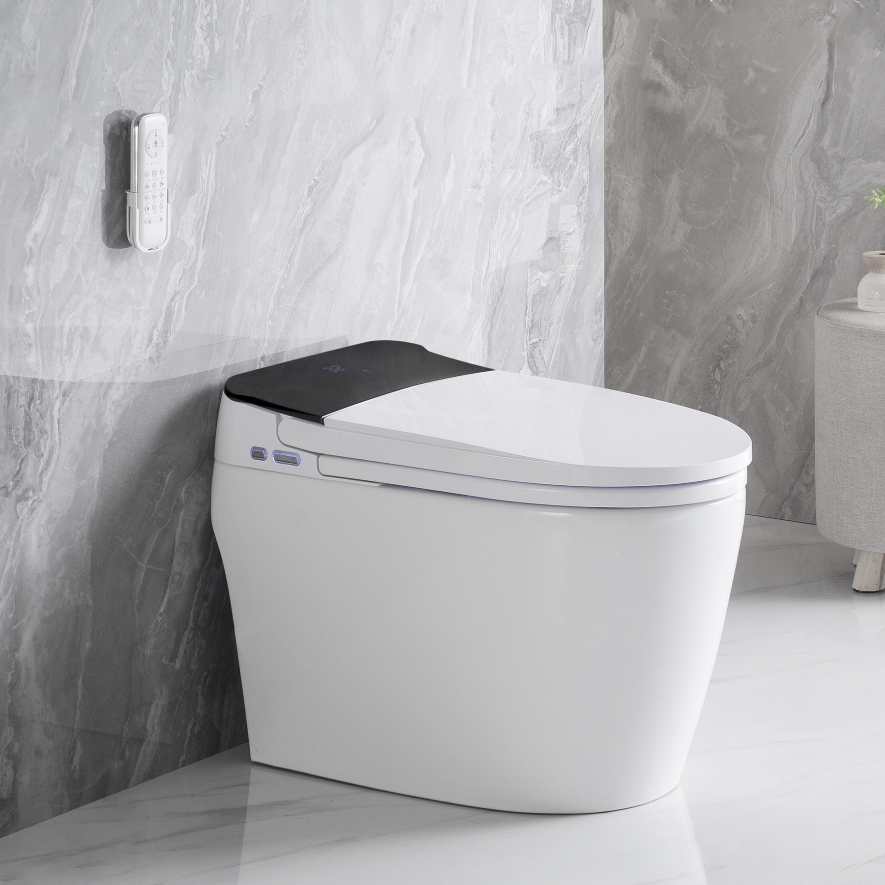 Smart Toilet with Hands-Free Operation & Advanced Flushing Technology