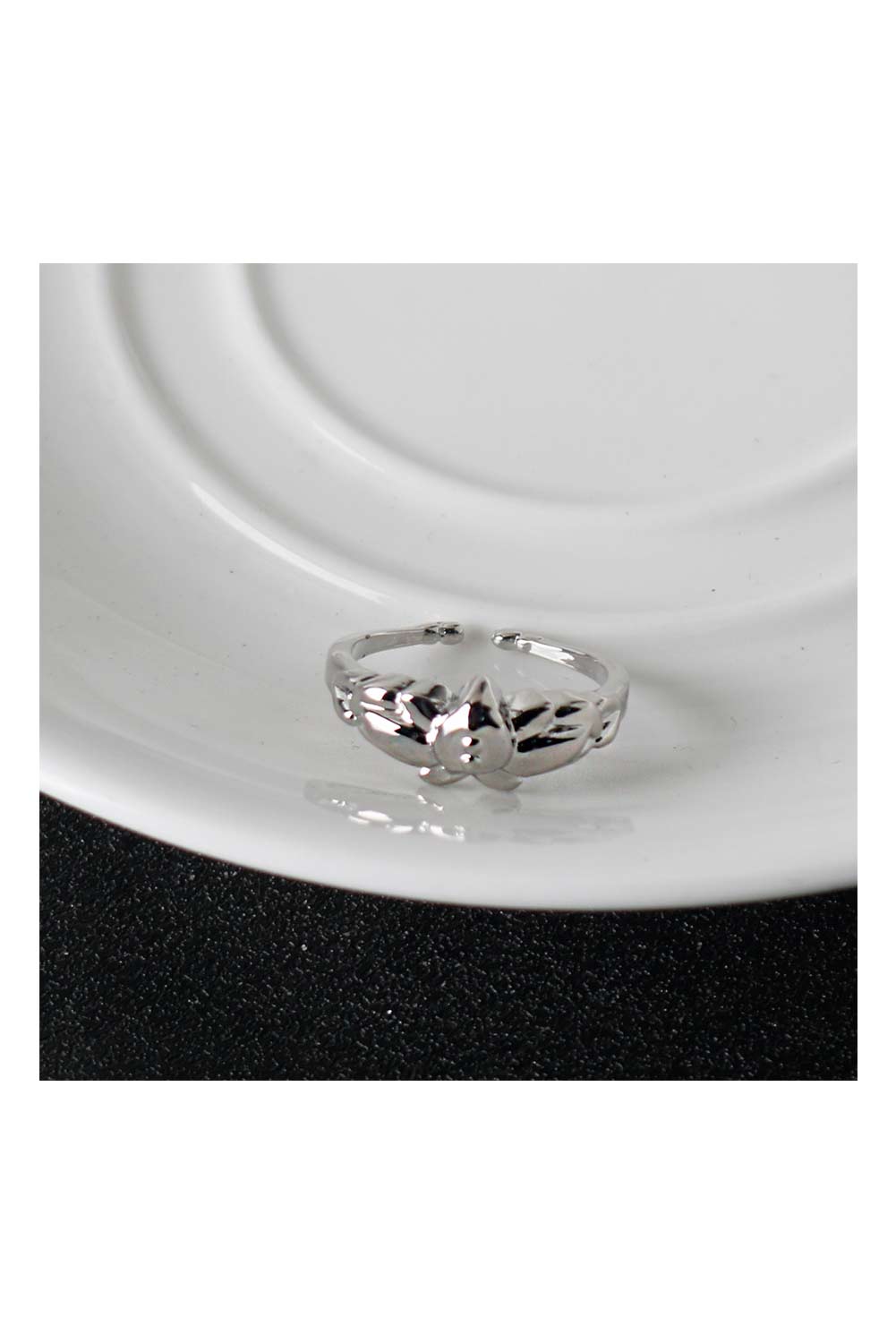 Frieren: Beyond Journey's End Fern Frieren Cosplay Ring Open Bracelet