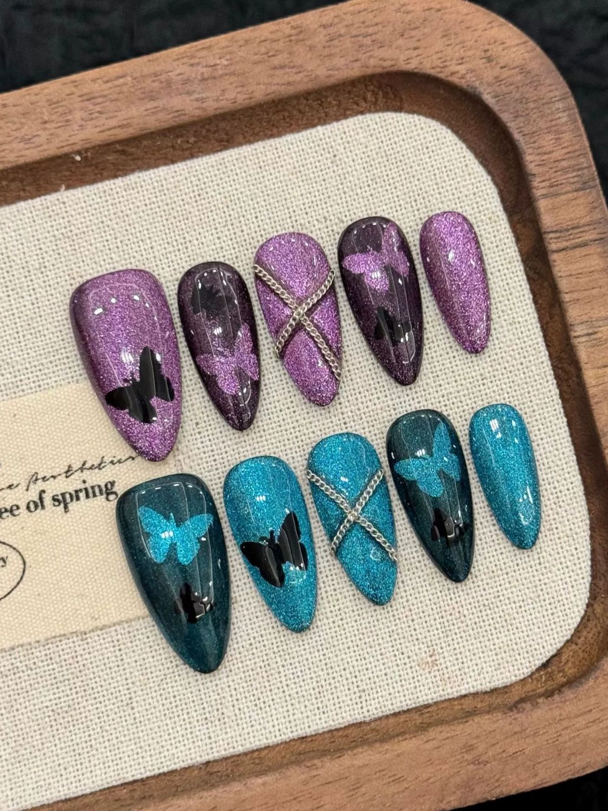 Glitzy Gothic Blue Nails