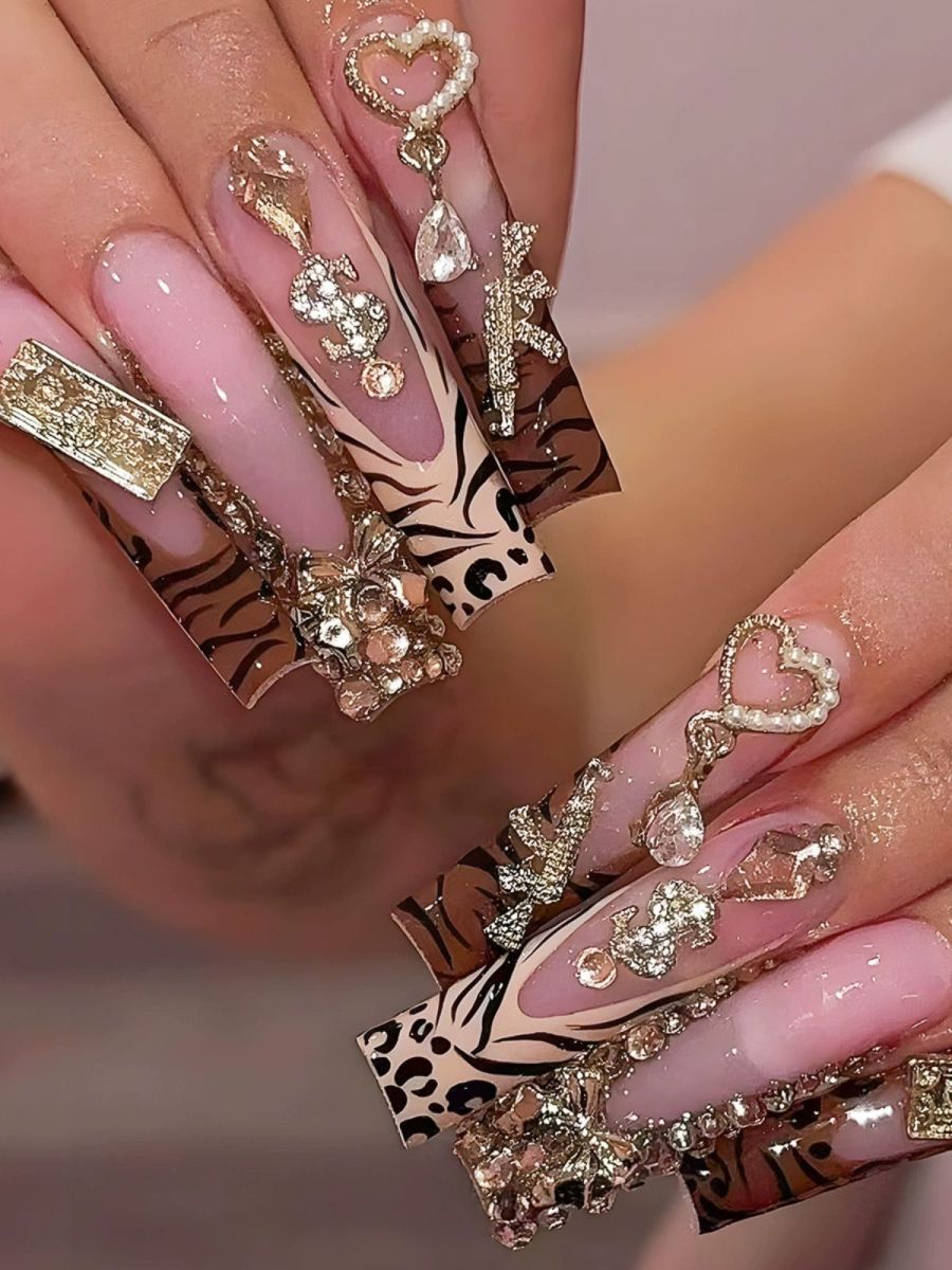 Savage Queen Brown Nails