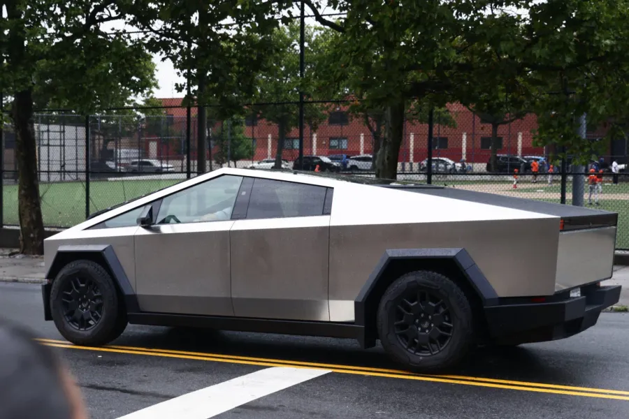 Cybertruck Crisis: Why Tesla Flagship Electric Truck is Failing to Live ...