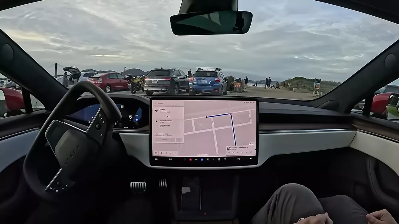 Tesla FSD (Supervised) v12 In-Depth Review 2025 – TESMAG