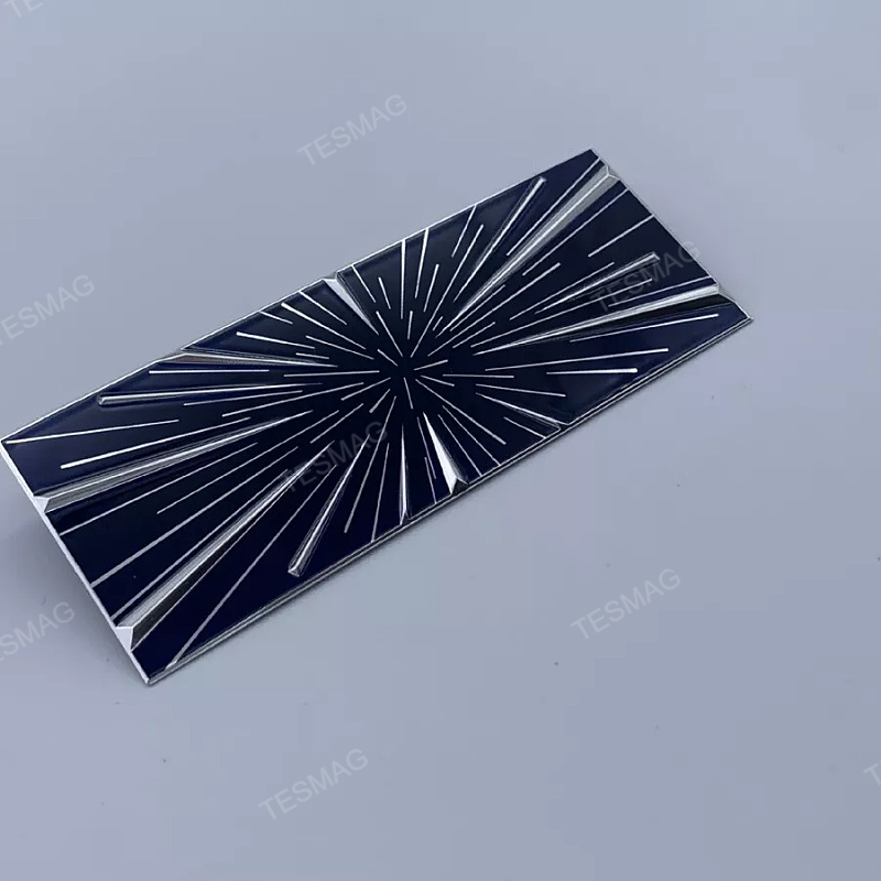 Tesla Performance Badge Logo – TESMAG
