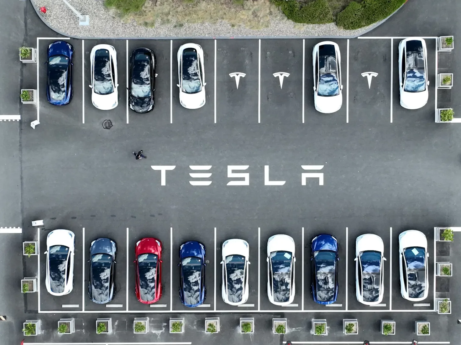 Tesla Slashes Financing Rates to Boost Sales – TESMAG
