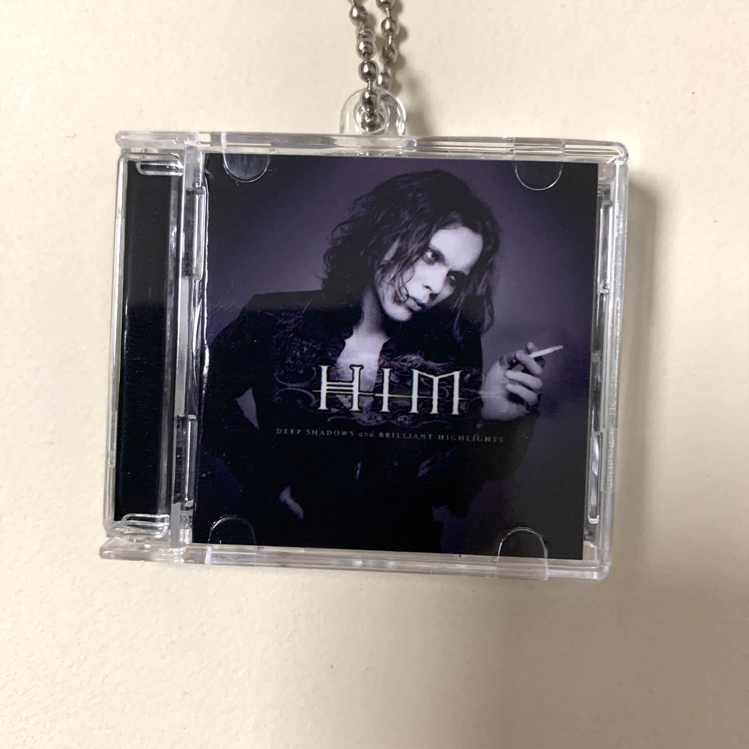 HIM Little CD Album Cover Keychains - Razorblade Romance HIM Little CD Album Cover Keychains - Razorblade Romance