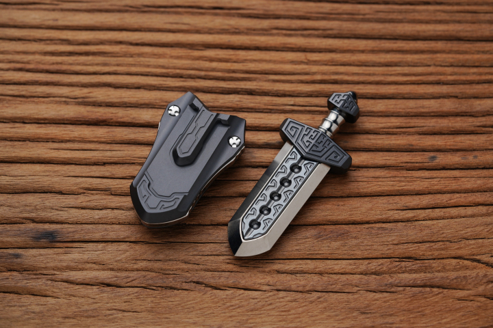 TaiA Sword-Big white EDC