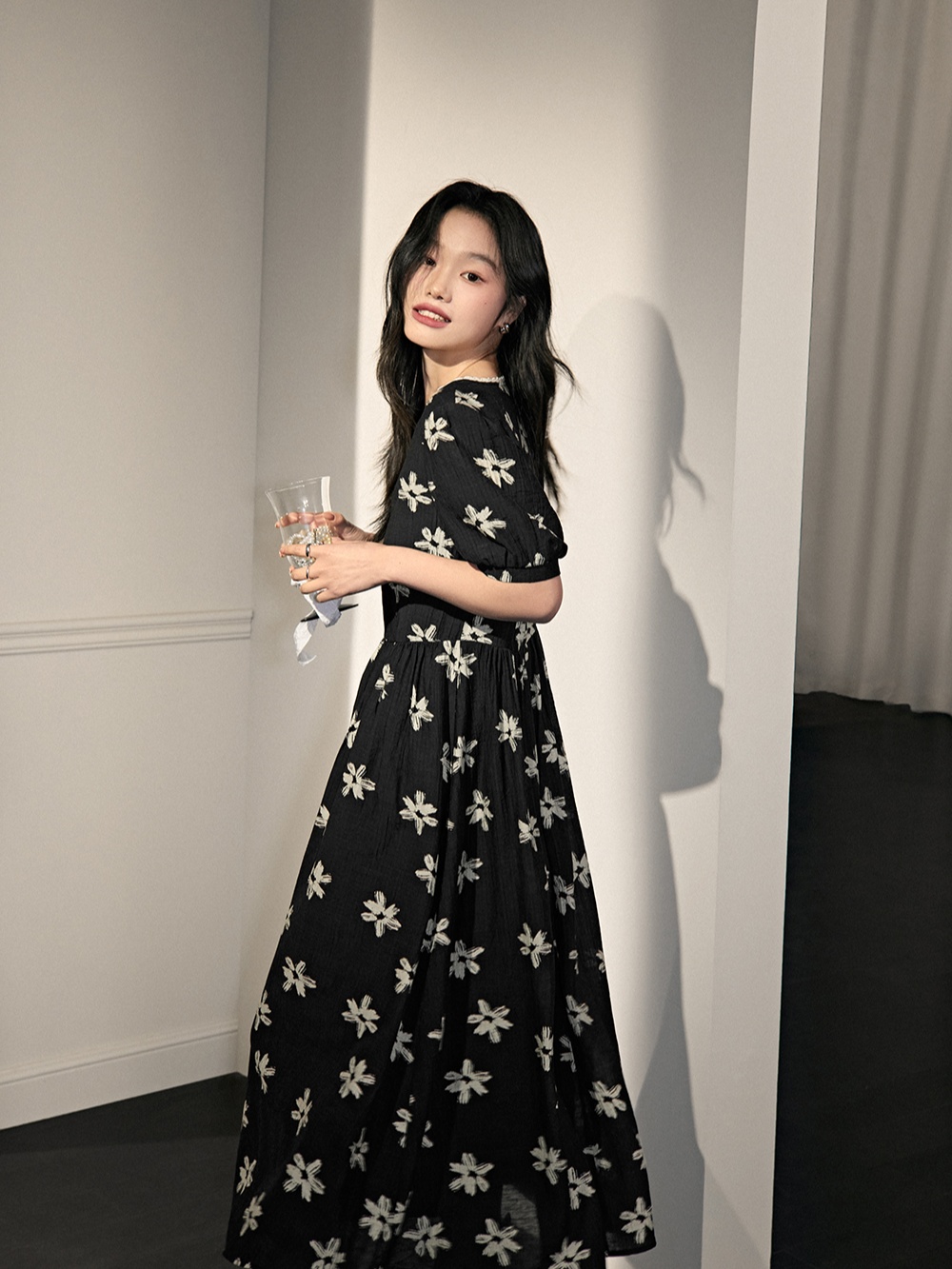 Vネックフローラルドレス – KUOSE.com Vネックフローラルドレス – KUOSE.com