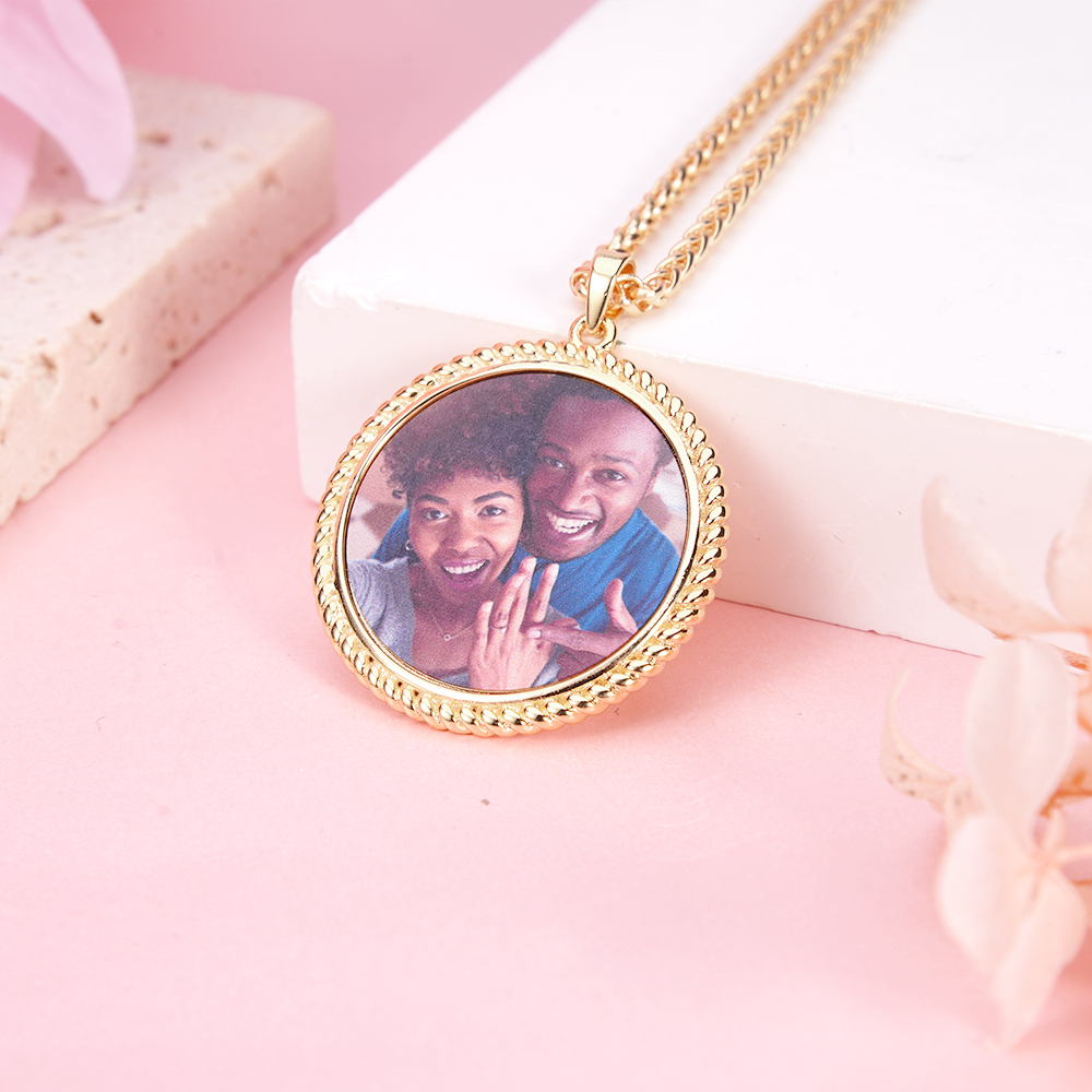 Personalized Round Photo Rope Frame Custom Picture Necklace – silviax