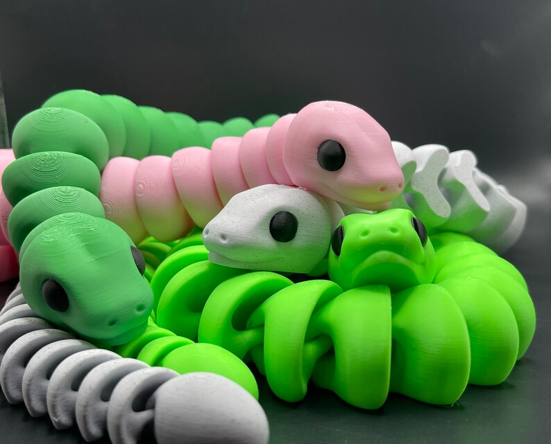 3D Printed Articulating Snake 3D Printed Articulating Snake