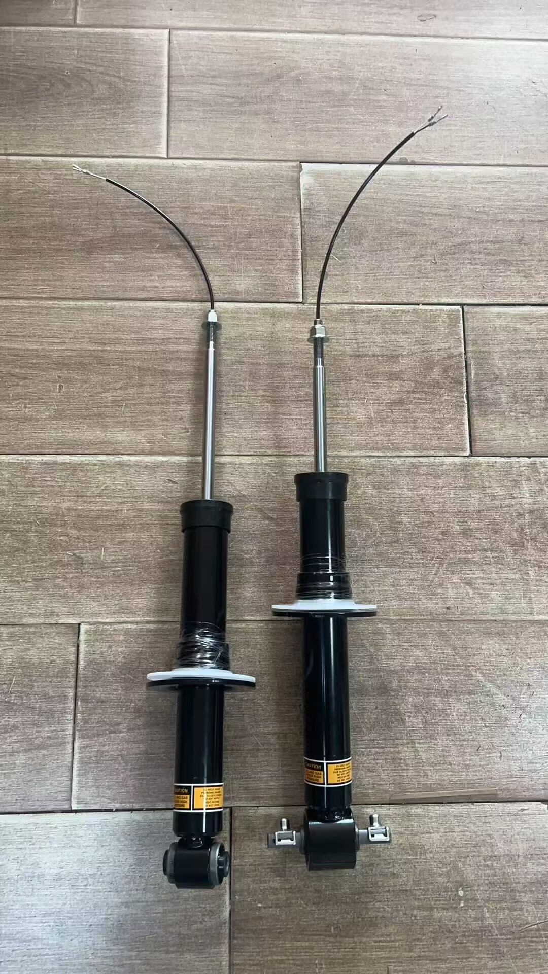 Electronic Front Shock Absorber fit for Cadillac Escalade (ESV), Chevr