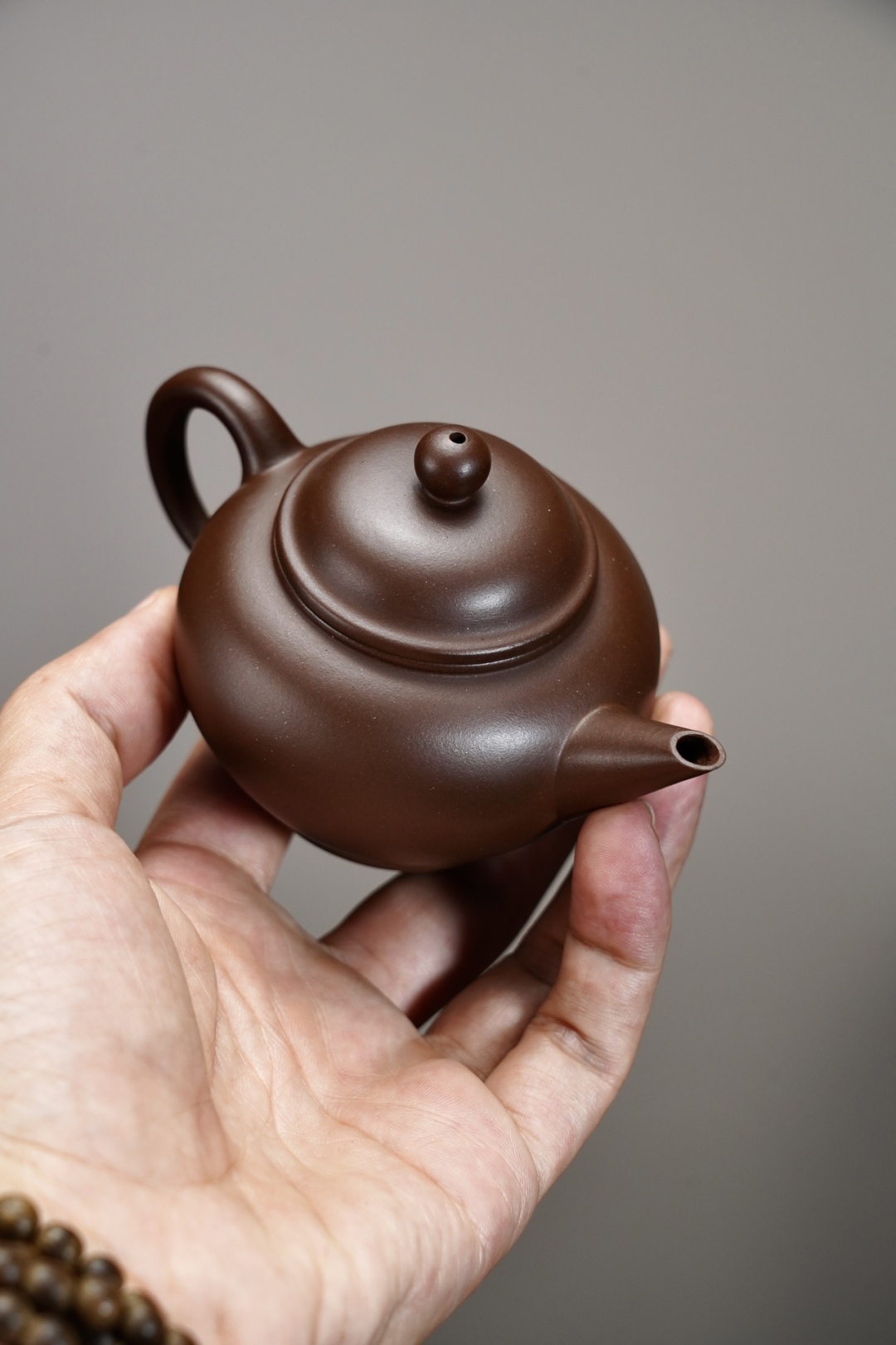 the "Horizontal", Yixing Purple Clay (Zisha) Teapot, Handmade Kung Fu