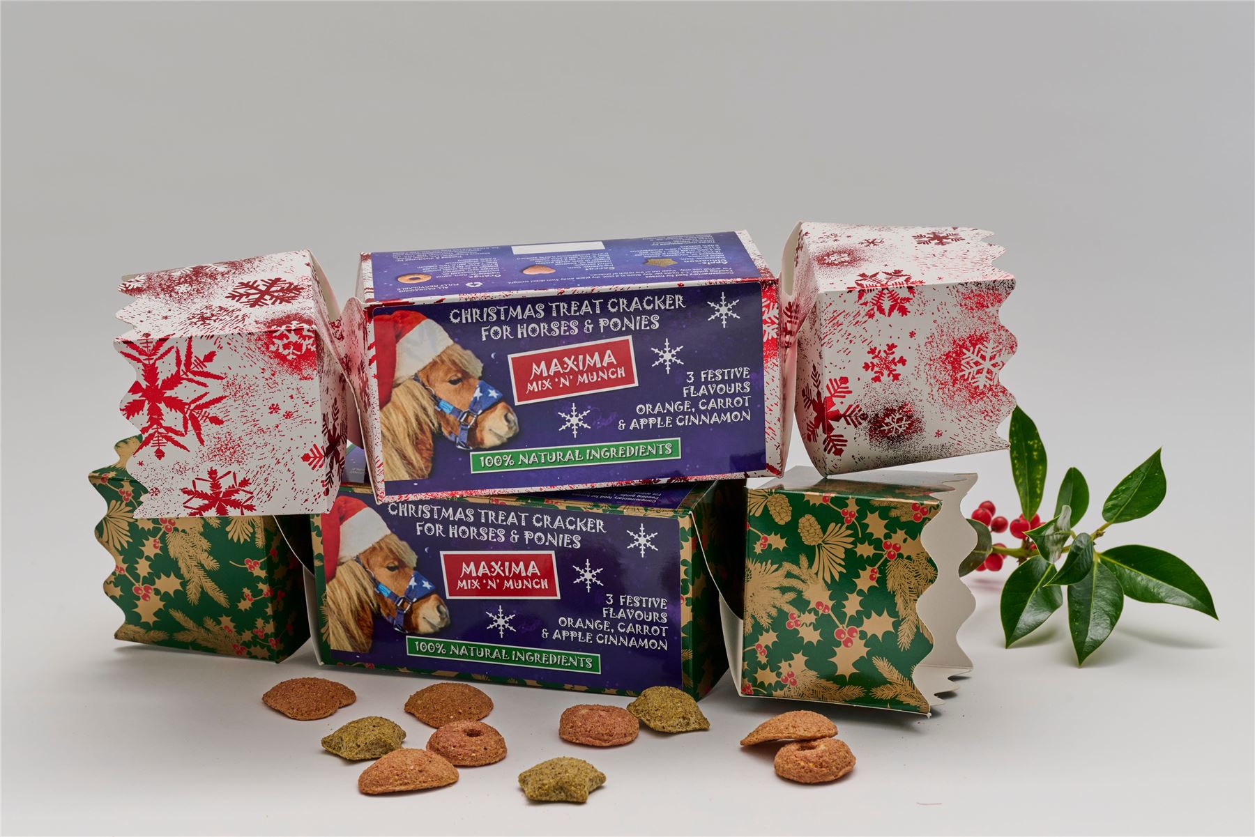 Maxima Mix 'n' Munch Christmas Cracker 400g