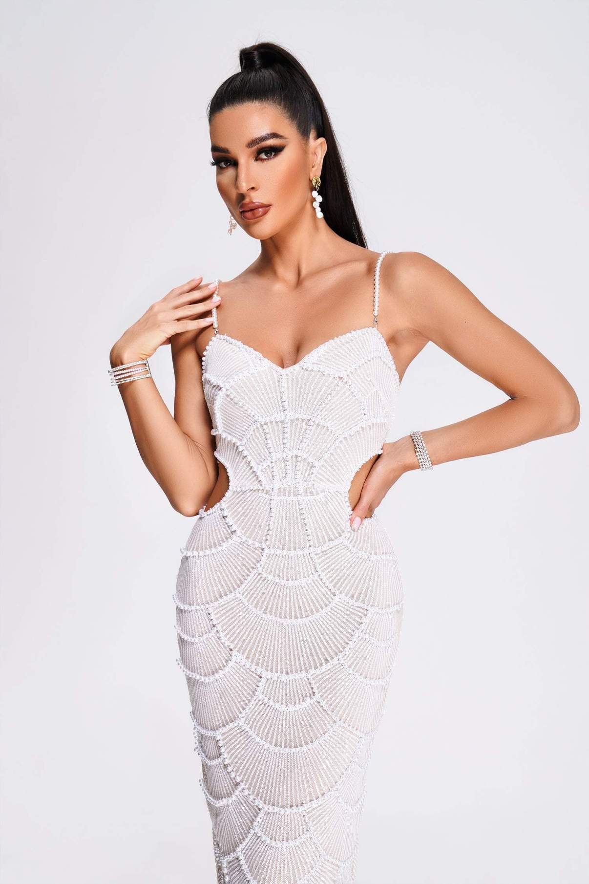 Bella Barnett | Style Iconically Shine Eternally – Bellabarnett