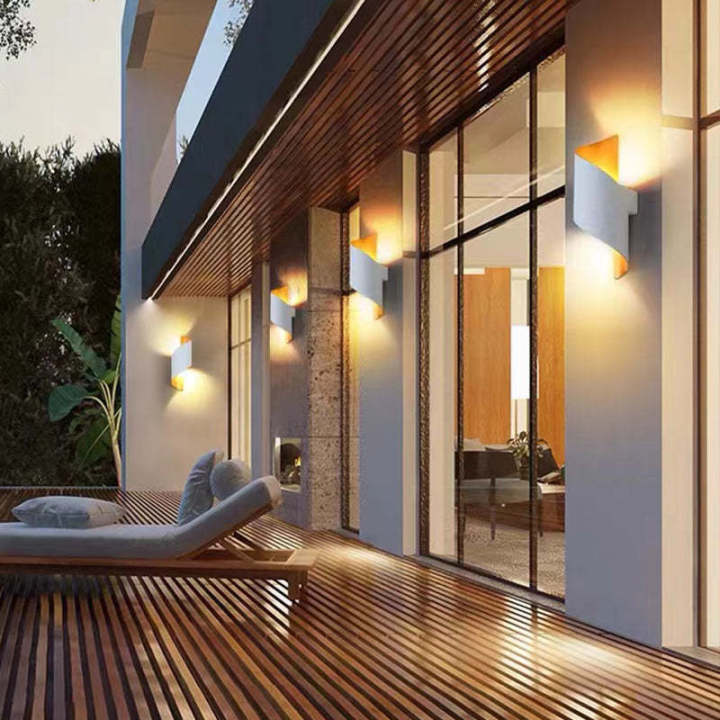 Outdoor Waterproof Metal Spiral Led Wall Lamp Night Light | Lightzey