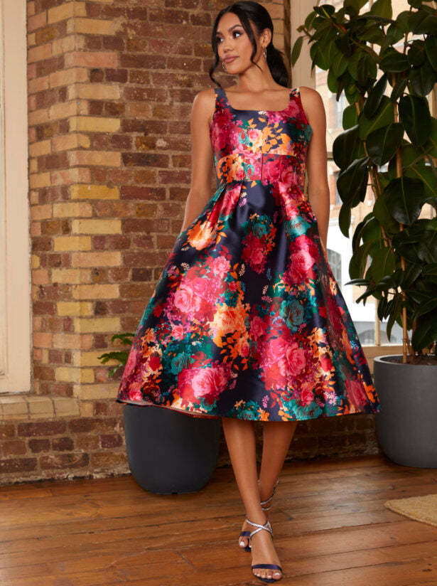 Sleeveless Floral Fit and Flare Midi Dress in Navy – Chi Chi London