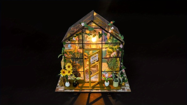 Charming DIY Miniature Garden House - Wooden Artisan Assembly Kit with ...