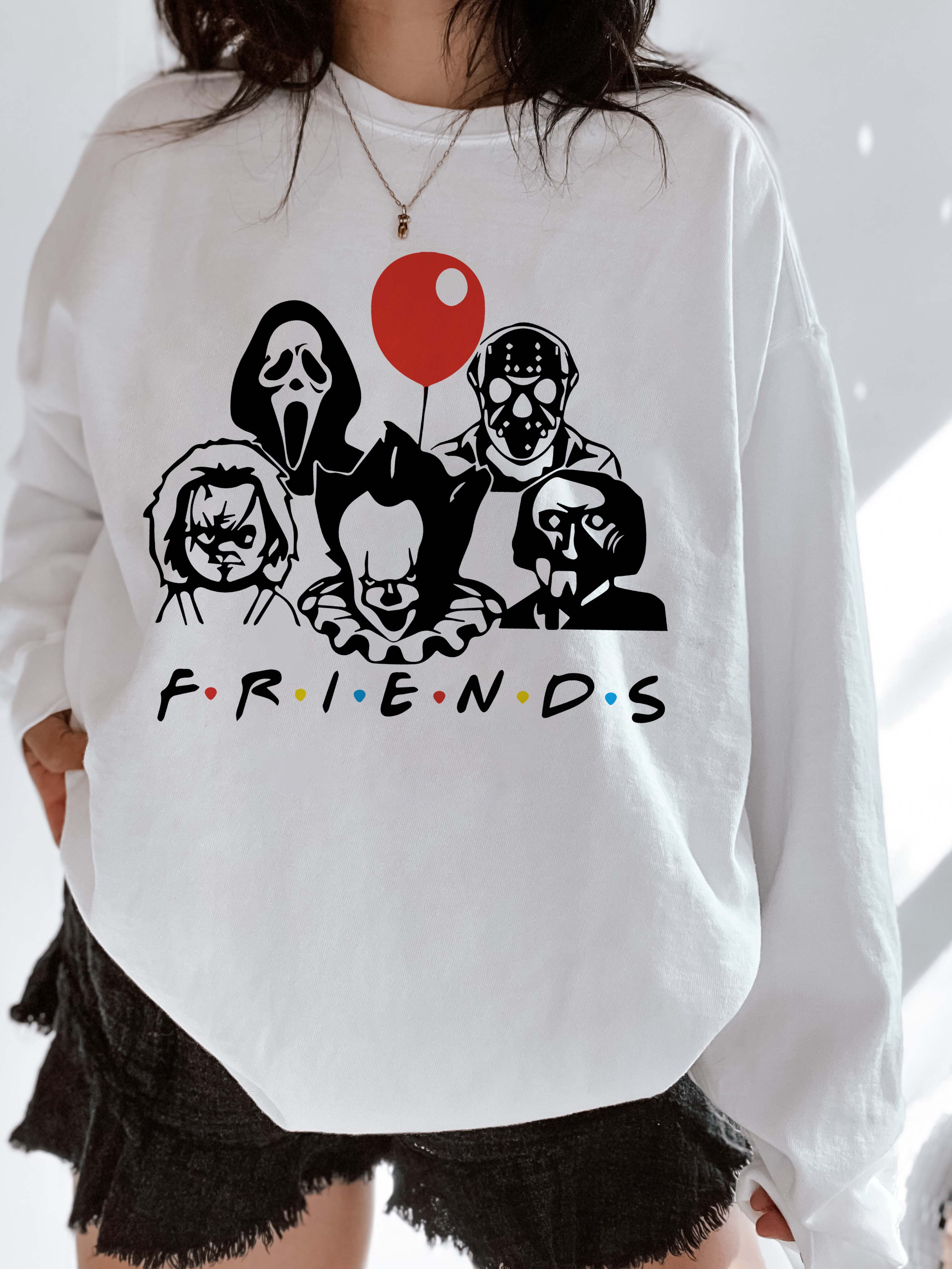 Horror Friends Wall Crew-White – Itagrek