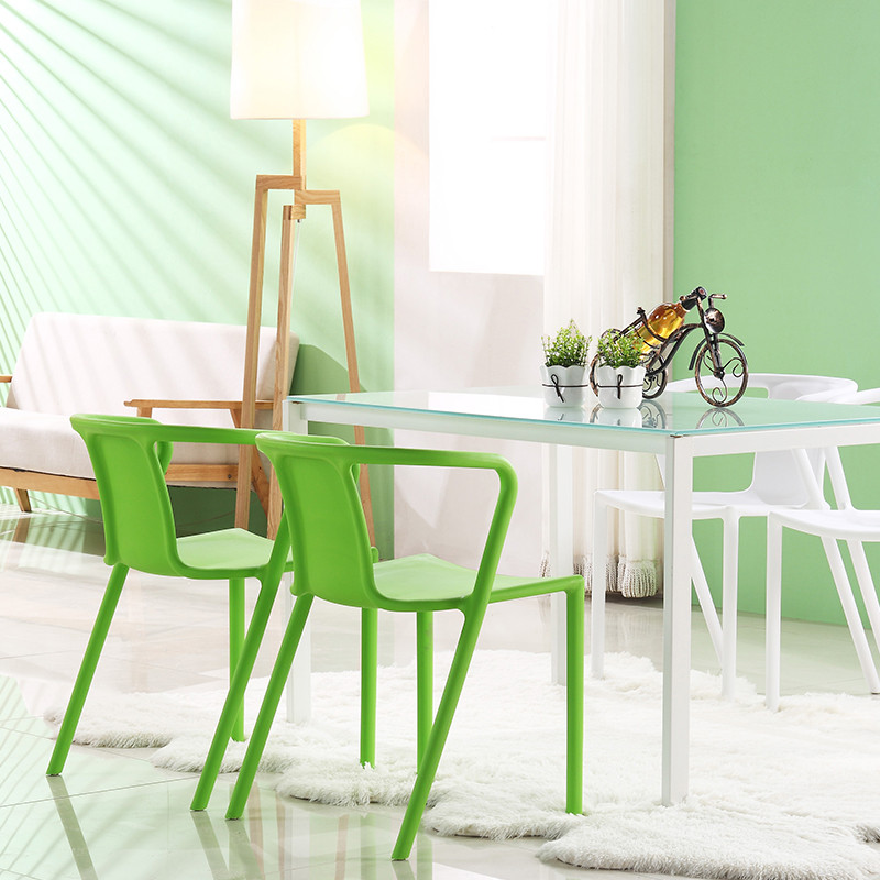 PP Chairs In High Demand and Here’s Why