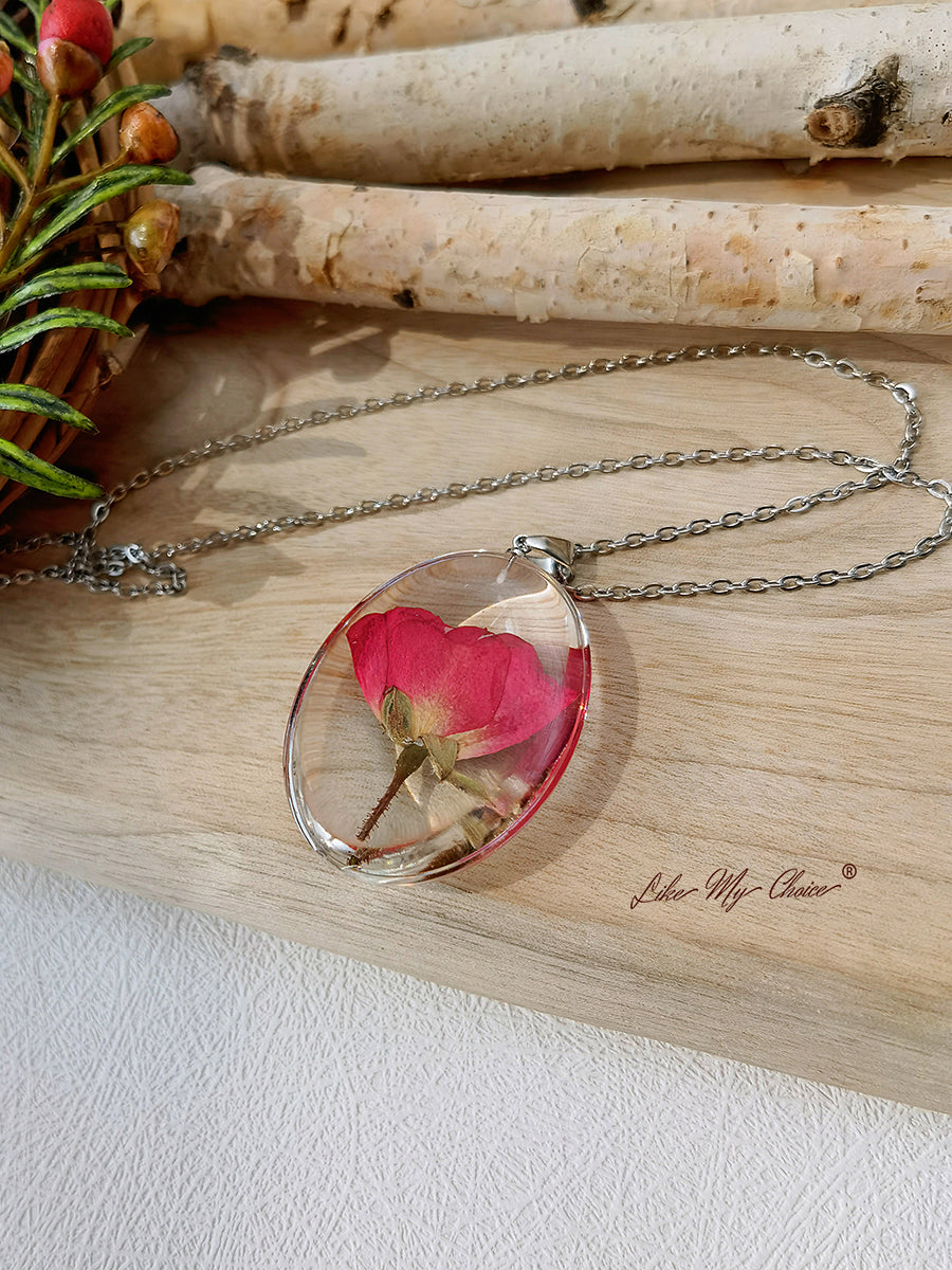 Rose resin necklace store