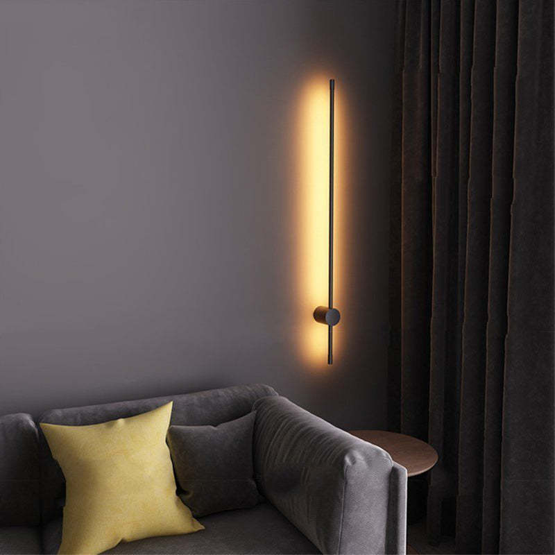 Minimalist Rotatable Linear Outdoor Wall Lamp Black | Las Sola