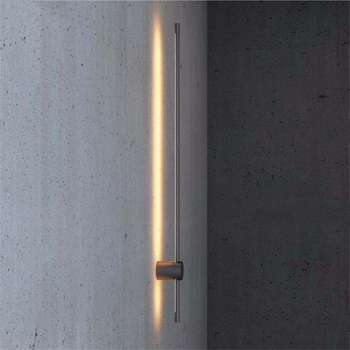 Minimalist Rotatable Linear Outdoor Wall Lamp Black | Las Sola