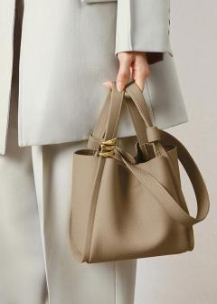 Modern-Bucket Tote
