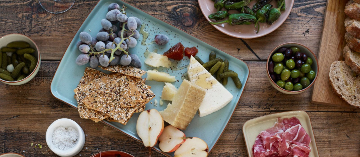 Tapas recipe ideas: how to host the perfect tapas party at home – Denby