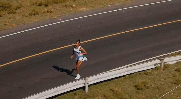 Athlete Partnerships – LI-NING