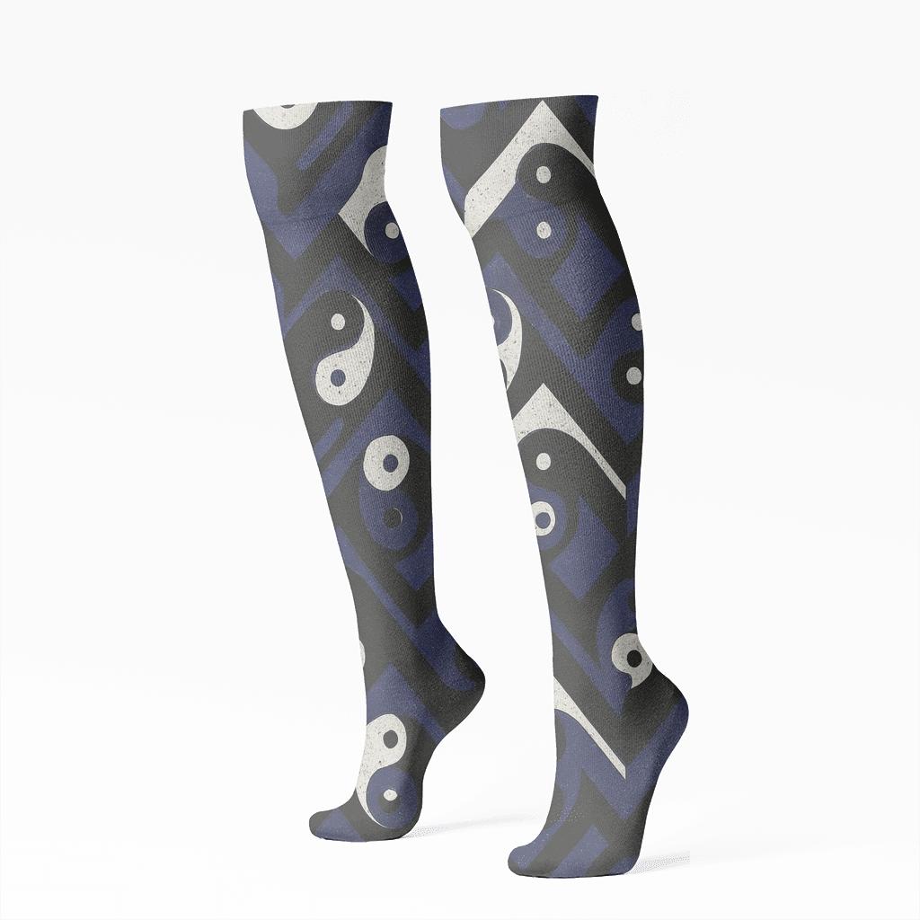 Wave Yin Yang Chevron Knee-High Socks – Sockz