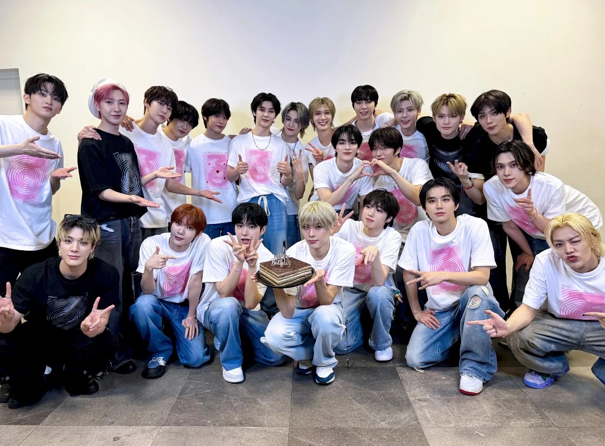 NCT Official Merch | K-pop Albums, Light Sticks & Collectibles – FinaKpop