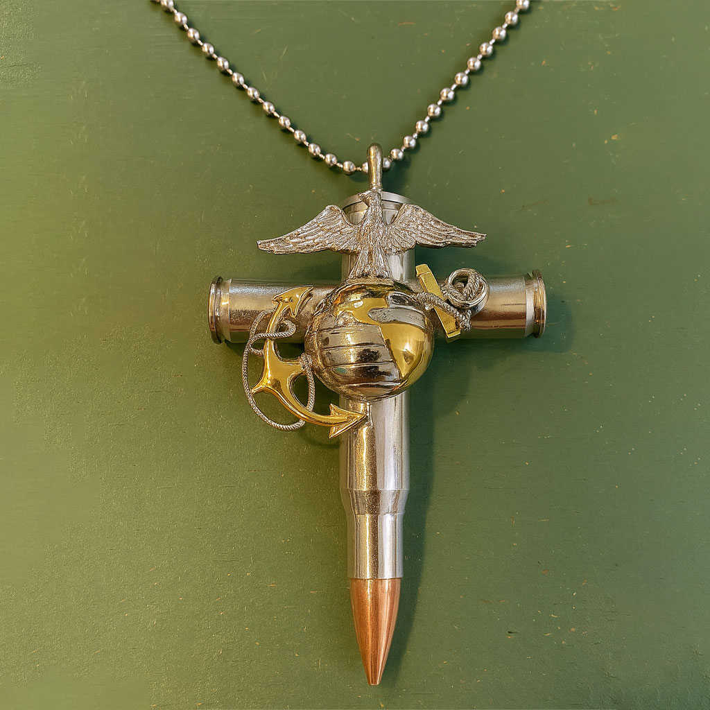 USMC Cross Pendant – Sobremesa