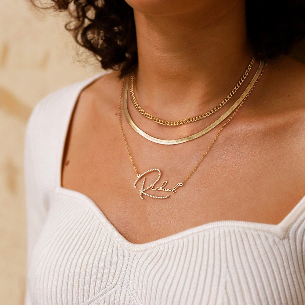 Signature Name Necklace With Diamond