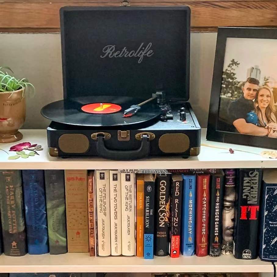 Belt-Driven Vintage Portable Turntable with Bluetooth Wireless R09 ...