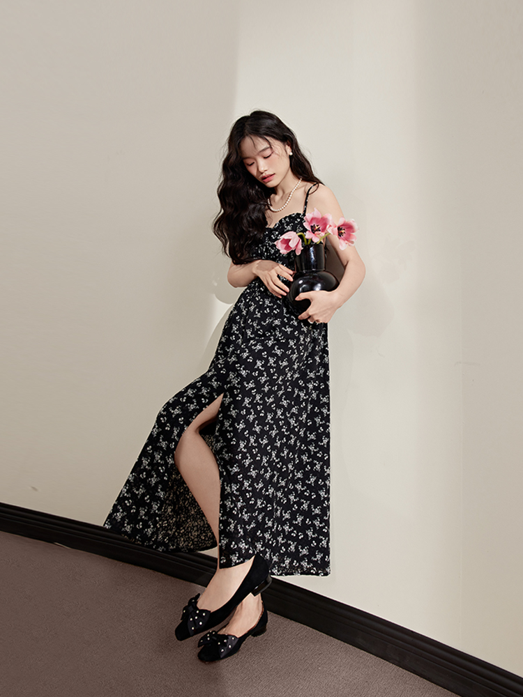 Floral shrilled dress