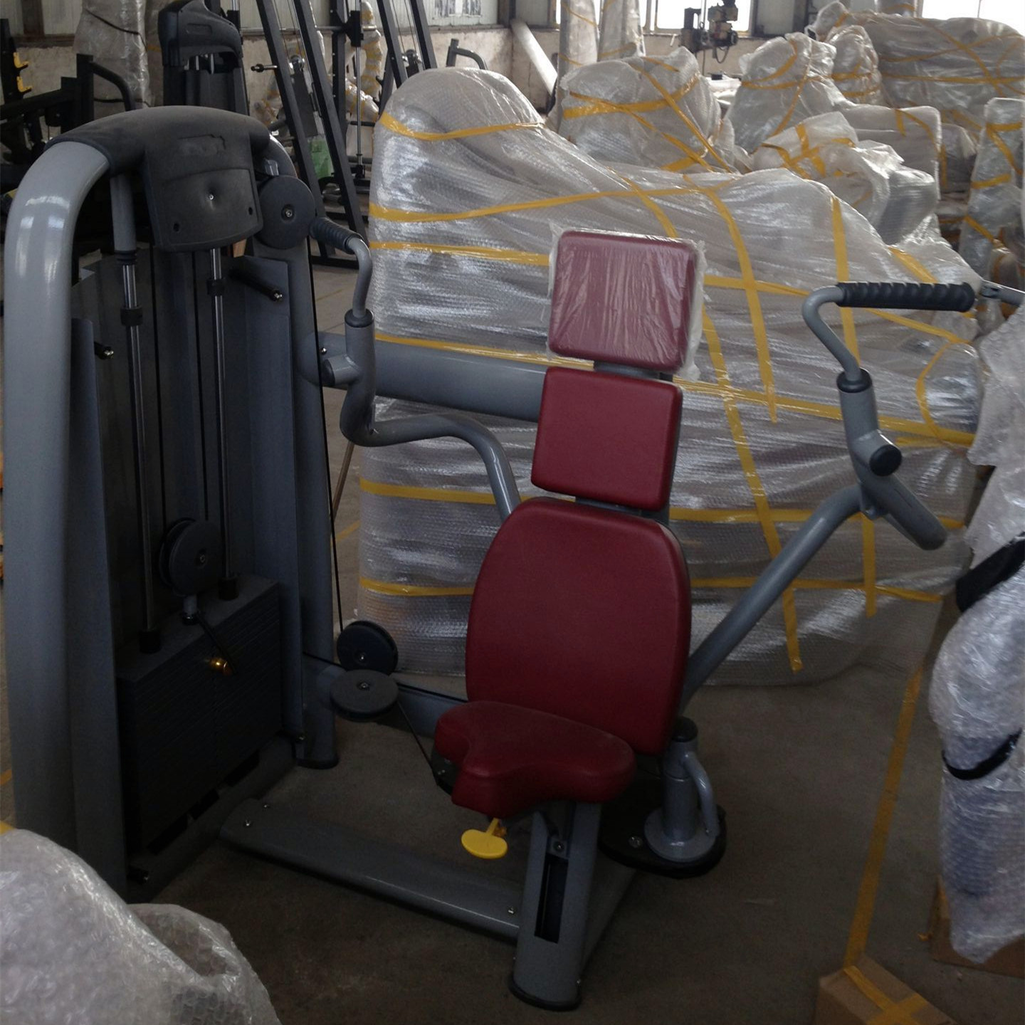 Pec Fly Machine-Kingace Fitness