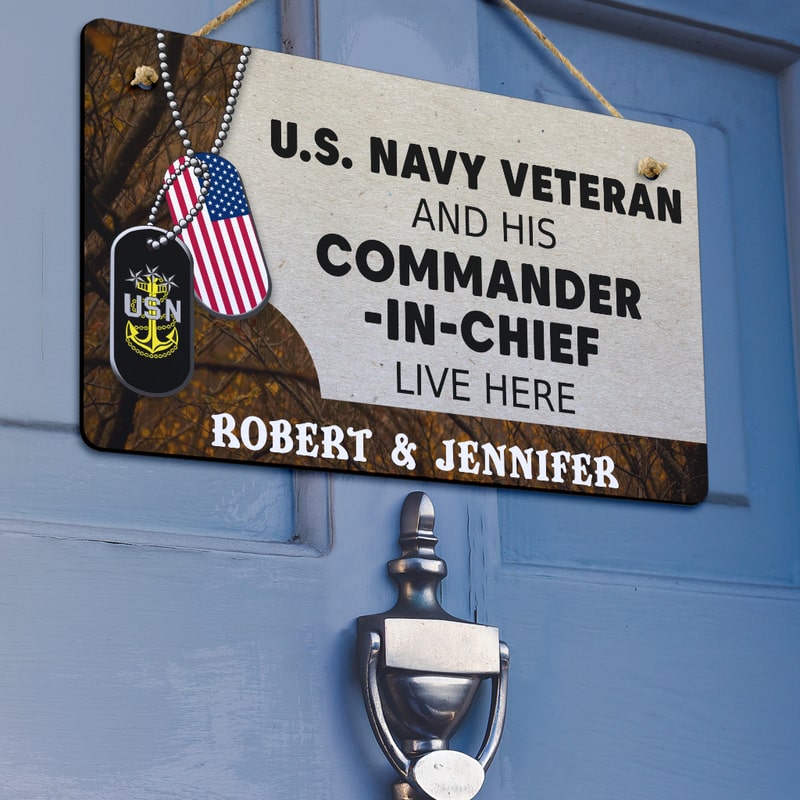 Door sign - For the veteran and his commander