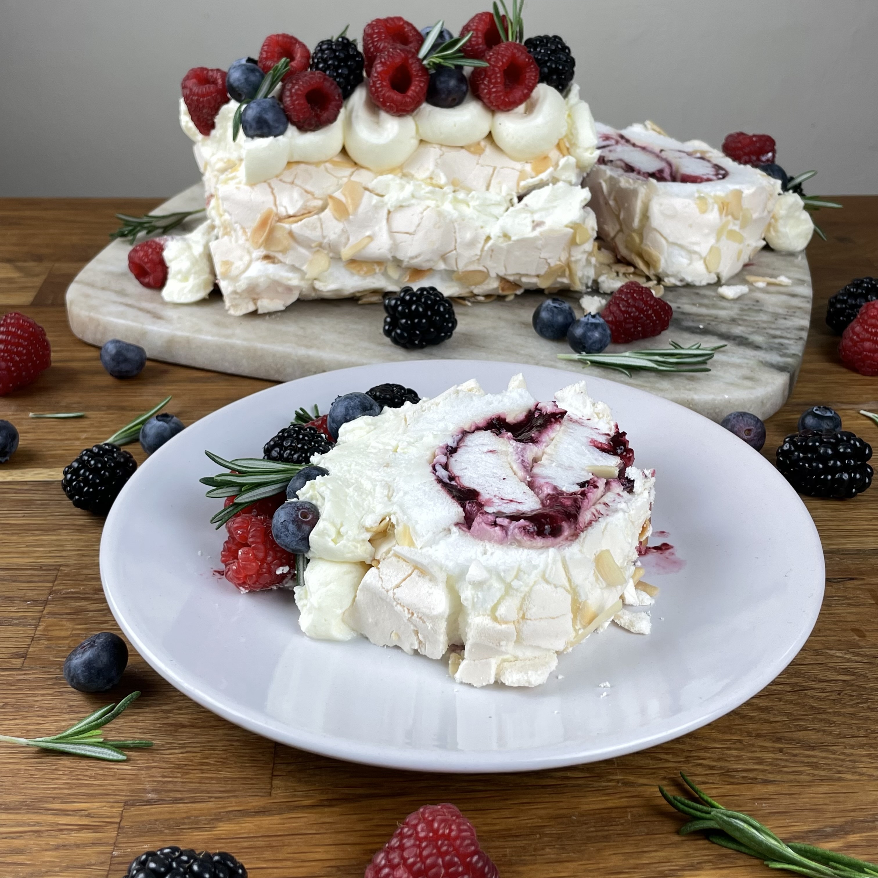 Berry Meringue roulade
