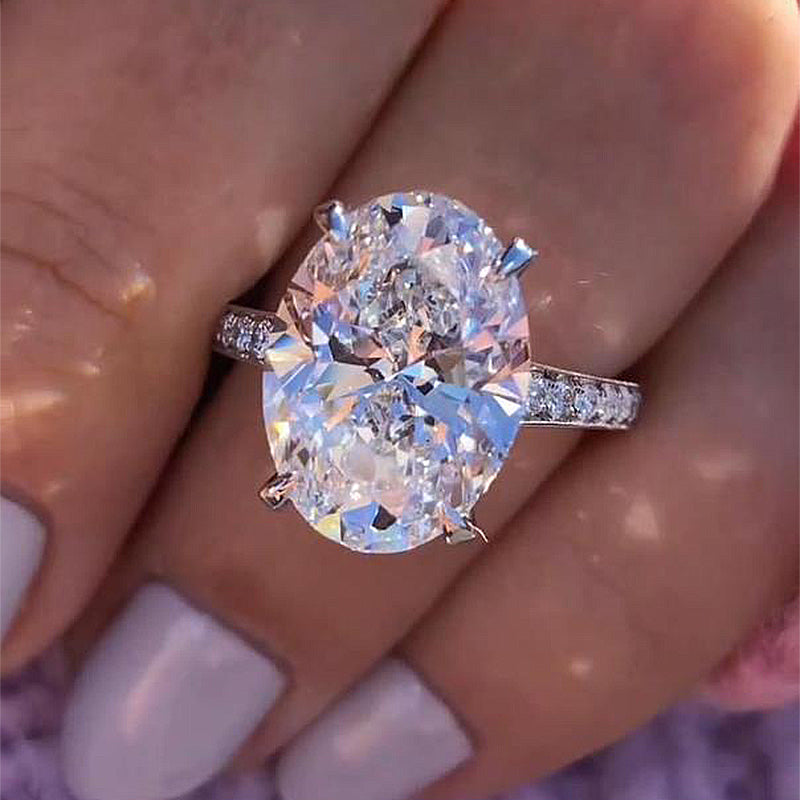 Sparkly engagement ring store